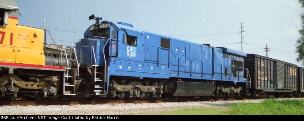 CR 526 X-ATSF 8045 C30-7 westbound on CSX at Arts and Agriculture Street by I-10 in New Orleans ...